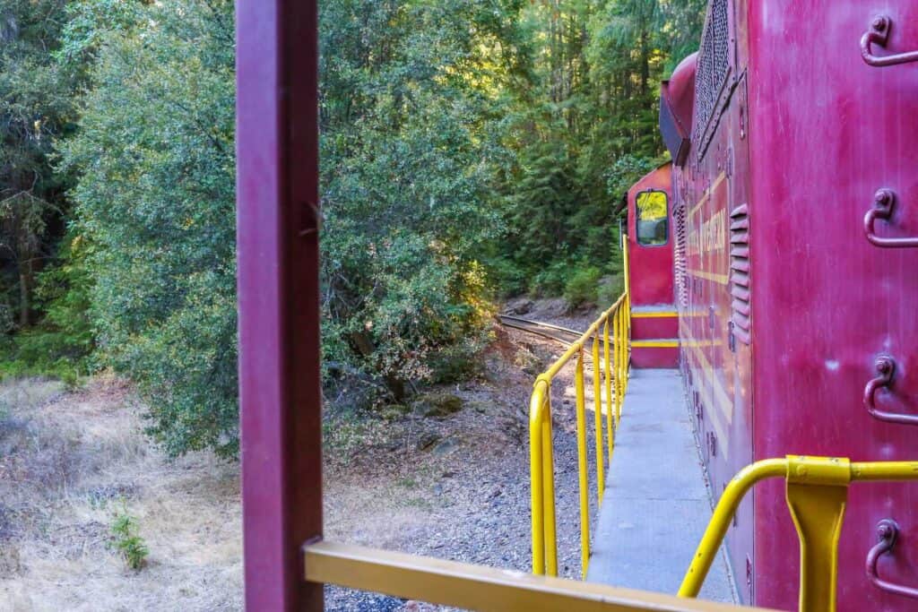 Pumpkin Express Skunk Train in Willits - A Mendocino County Autumn Gem ...